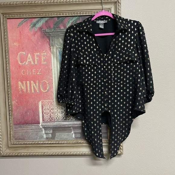 Olivia & Martin | Tops | Olivia Martin Black And Gold Front Tie Top ...